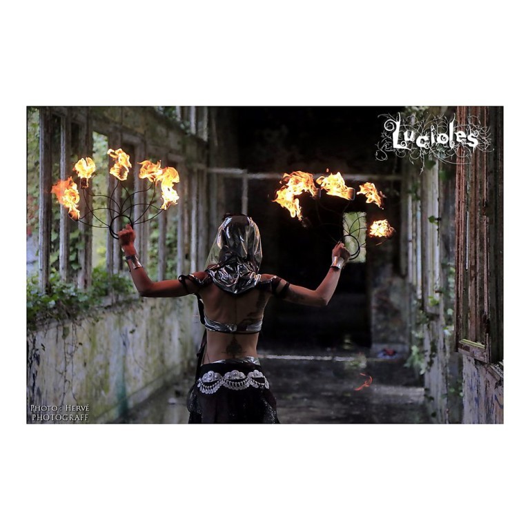 Fire fans,lotus fire fans,fire frame fans,fire poi chain